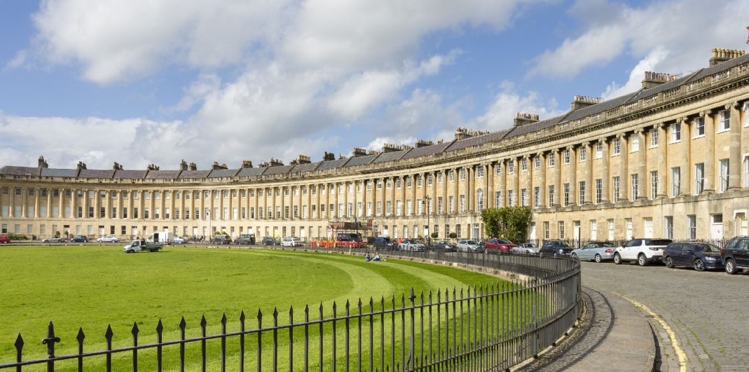 The Royal Crescent Bath – Building of the Month – White Box Art Channel